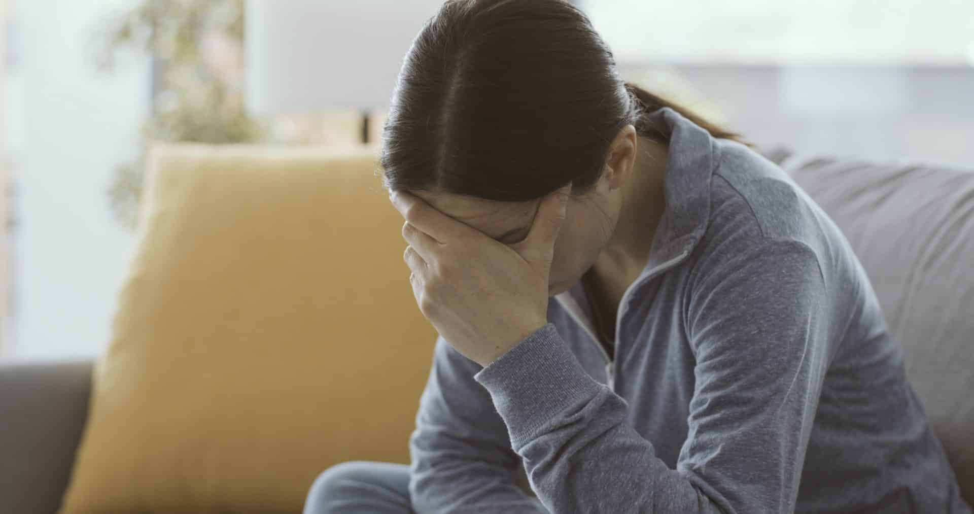 Living Alone Increases Depression Risk by About 40%: Study | medtigo