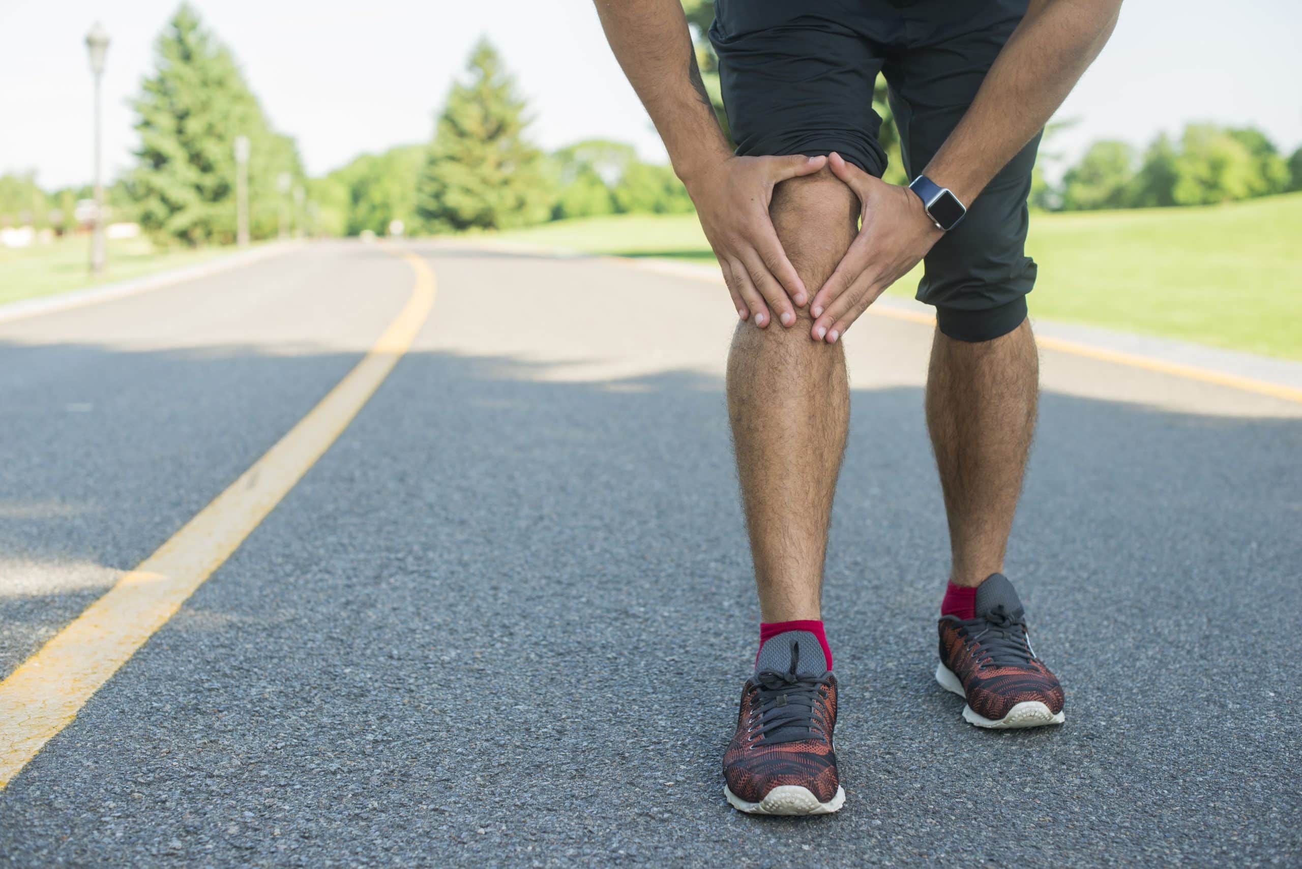 Knee Pain Linked to Faster Brain Aging | medtigo