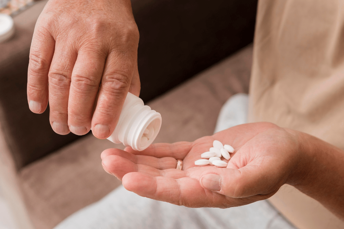 Bupropion Antidepressant Leads to Less Weight Gain | medtigo